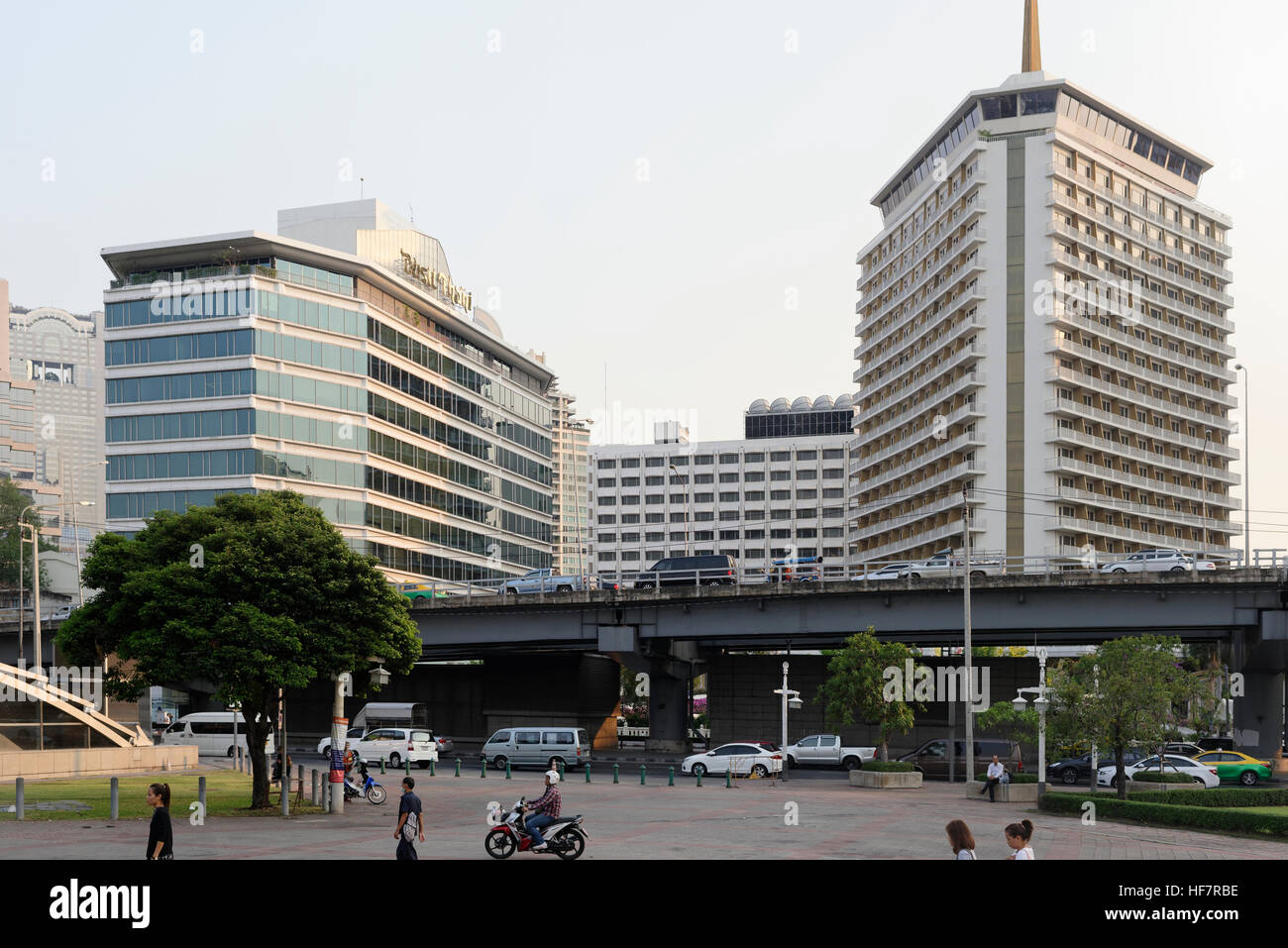 The Dusit Thani Hotel, Bangkok Stock Photo - Alamy