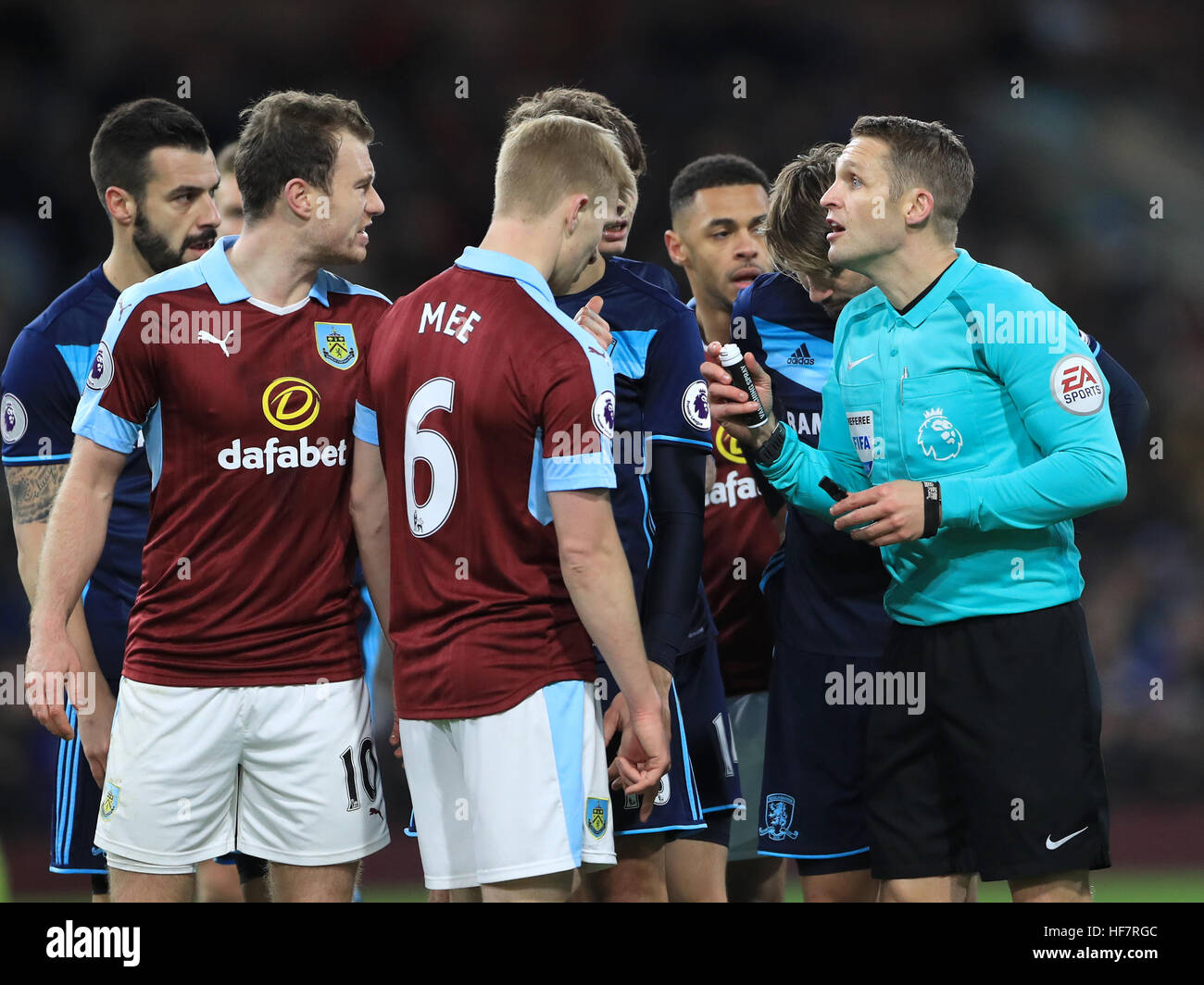 Referee spray High Resolution Stock Photography and Images - Alamy
