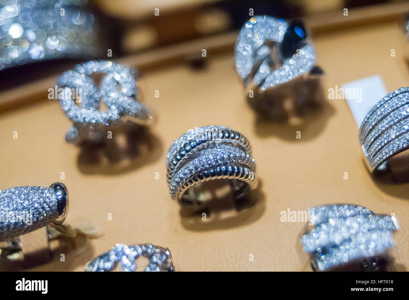 A display of diamonds in the window of a jewelry store on West 47th ...