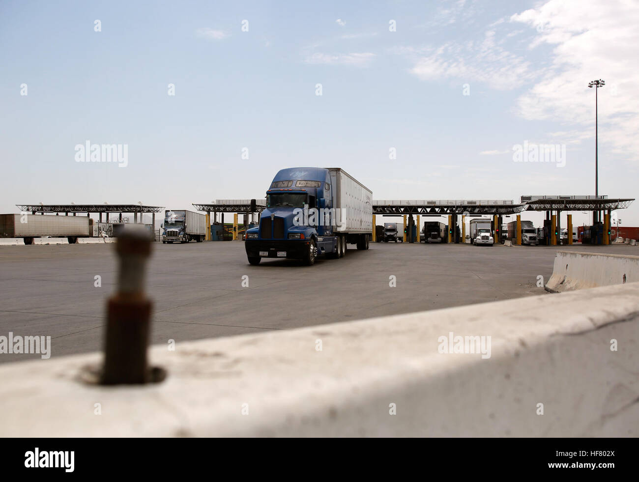 Trucks pass through screening by U.S. Customs and Border Protection ...