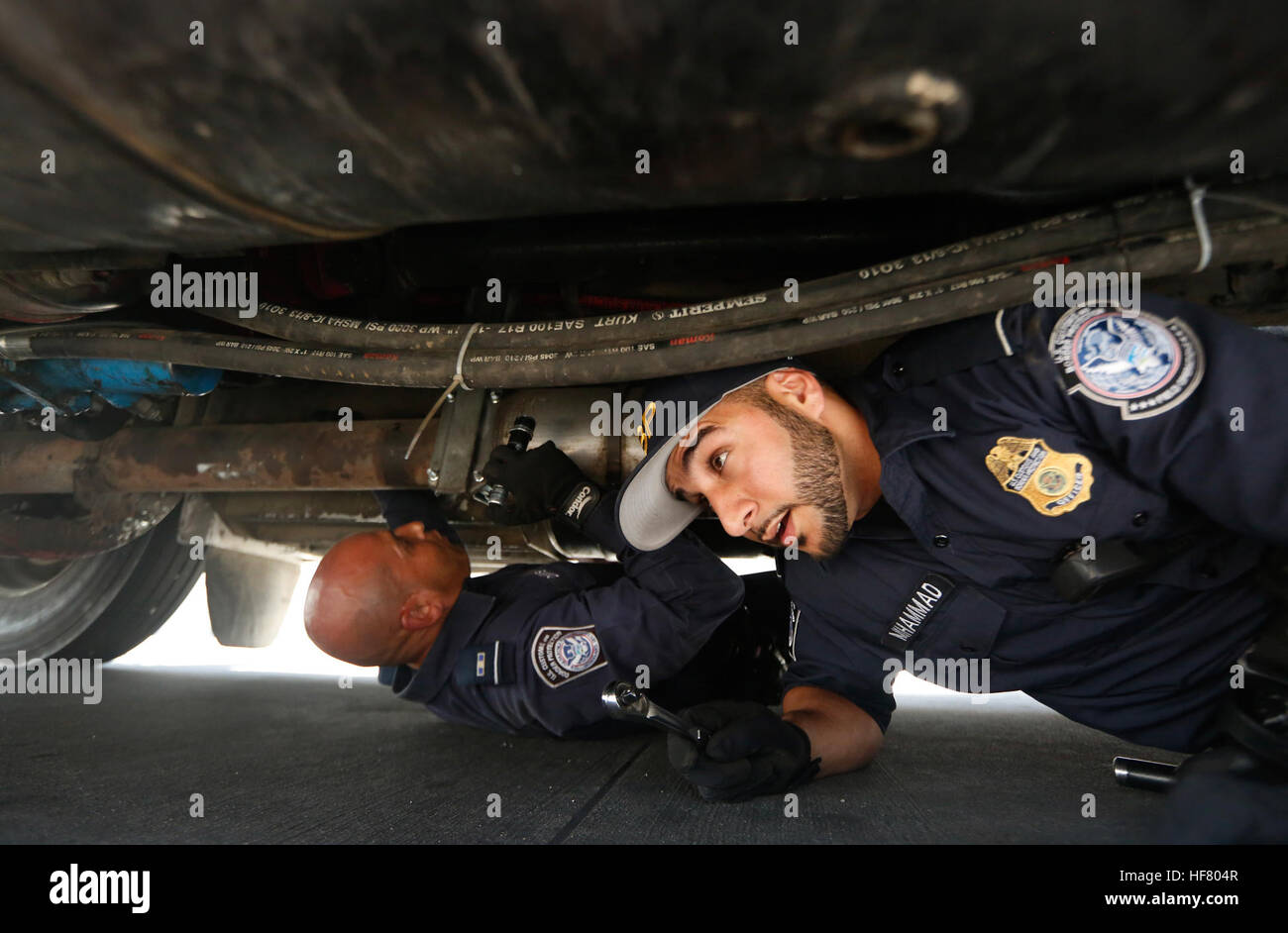 U s customs border protection officers otay mesa ca port hi-res stock ...