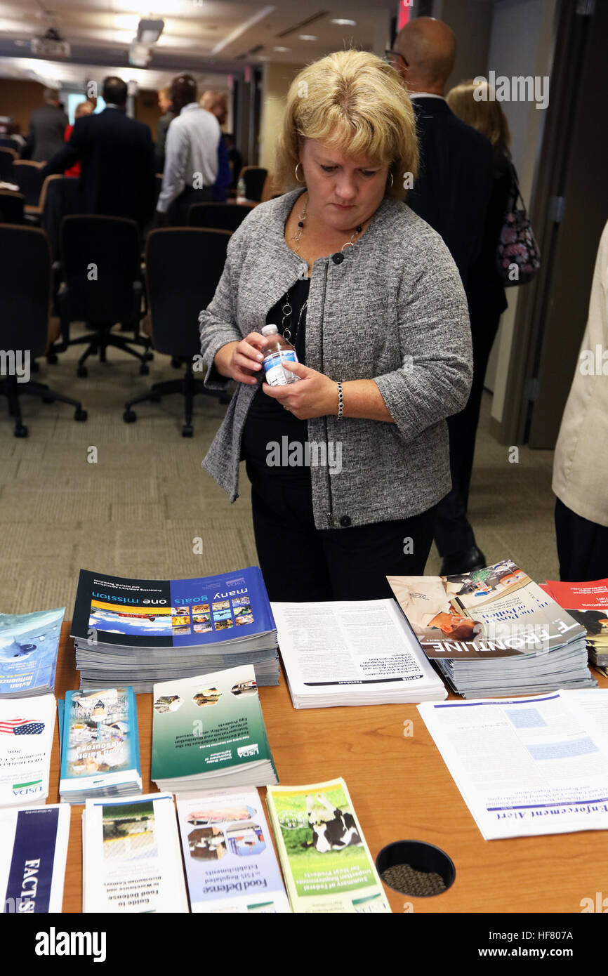 083016: The Commercial Targeting & Analysis Center (CTAC) hosted an ...