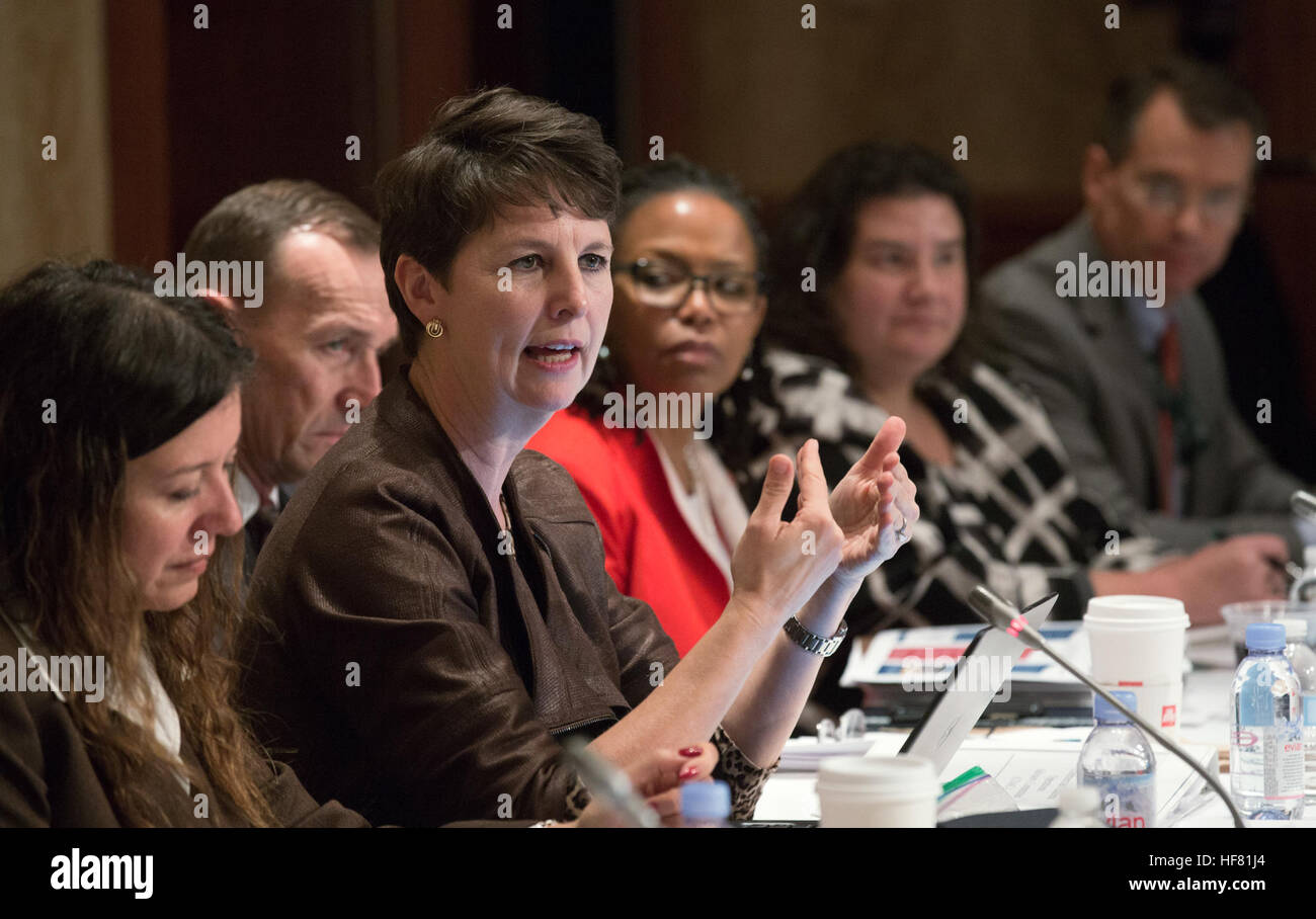 U'S. Customs and Border Protection Executive Assistant Commissioner ...