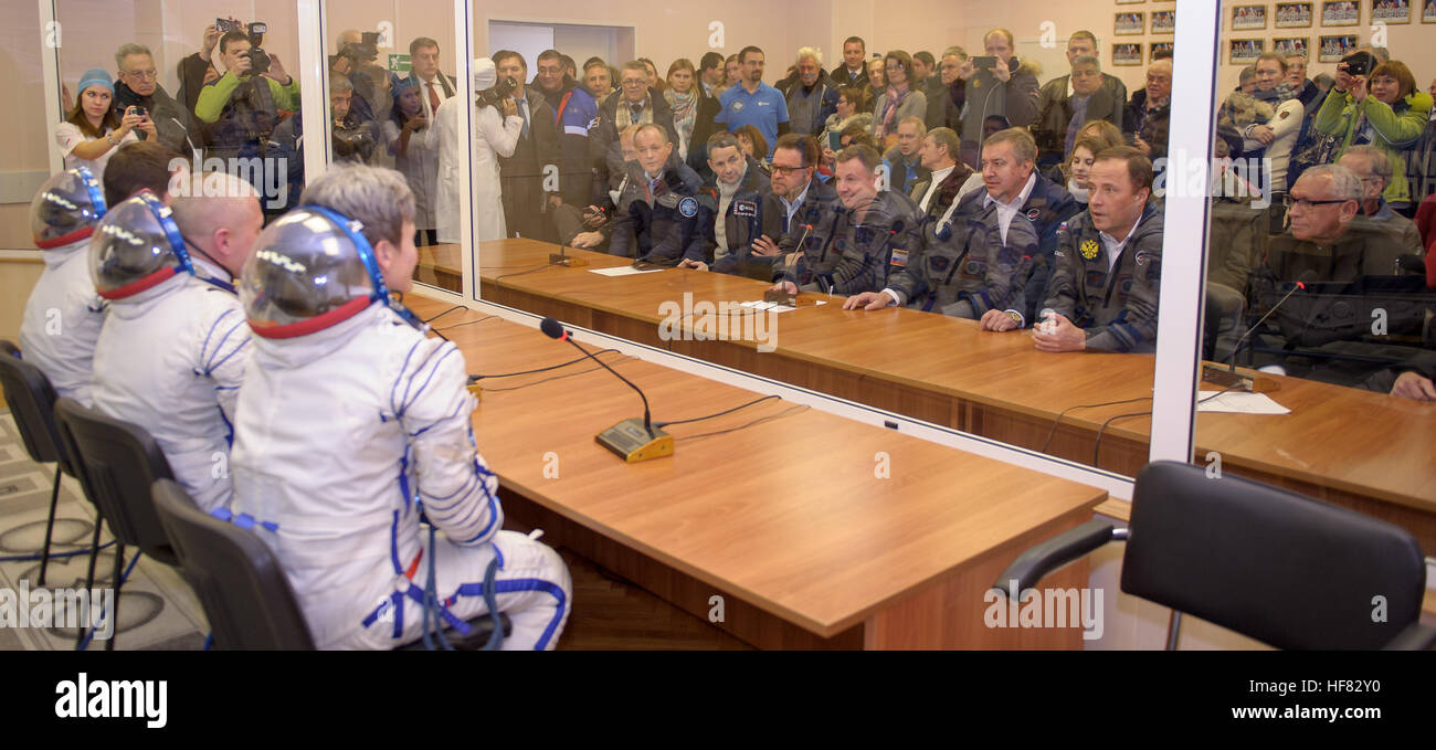 Astronauts Thomas Pesquet, Oleg Novitskiy, and Peggy Whitson completed ...