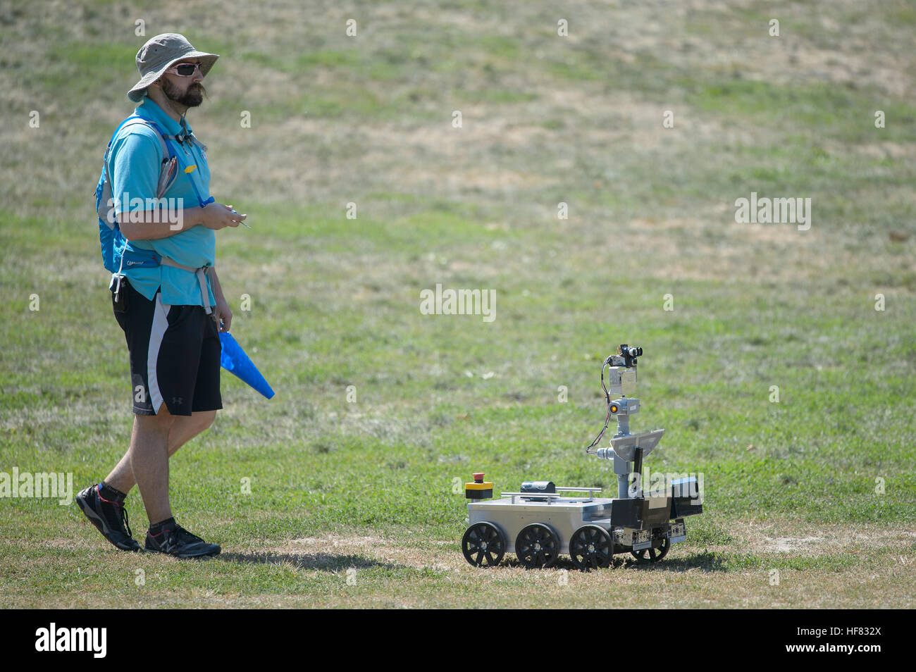 In the 2016 Sample Return Robot Challenge, team AL's robot competed in ...