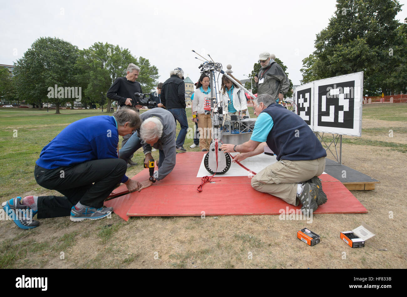 The 2016 Sample Return Robot Challenge, held at Worcester Polytechnic ...