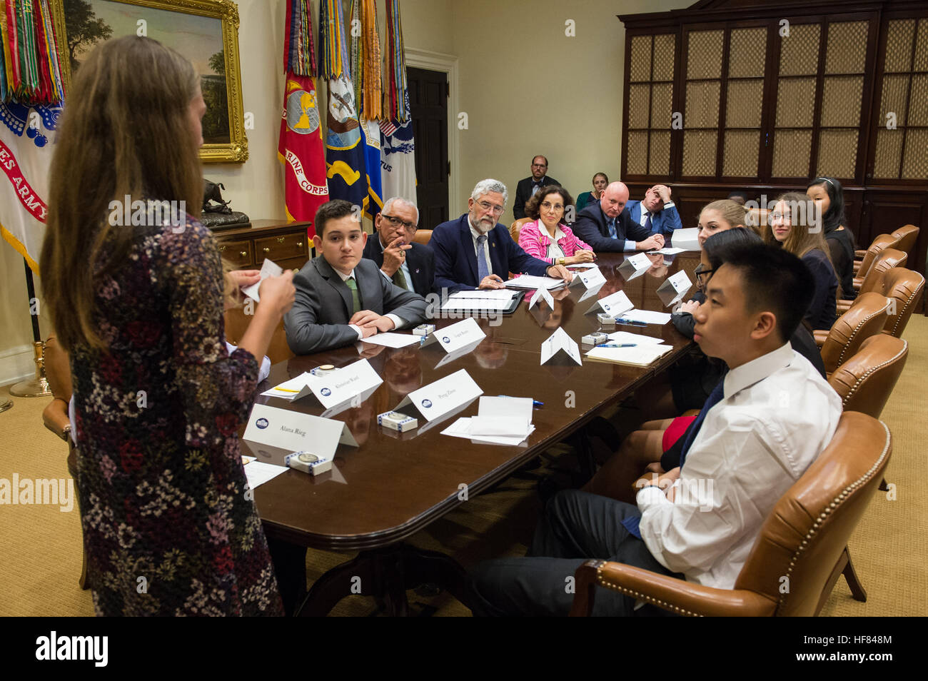 Kid Science Advisor Alana Rieg speaks to Assistant to the President for ...