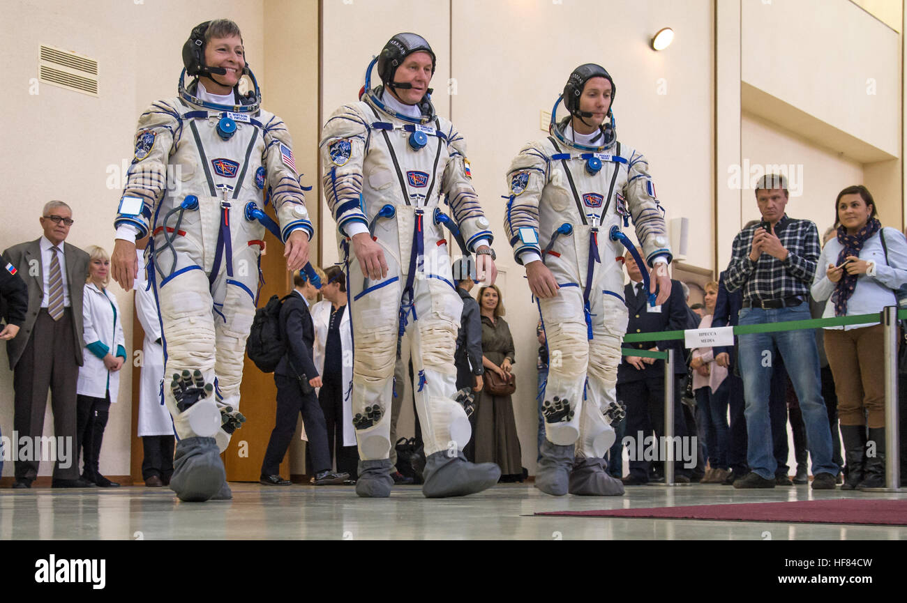 Expedition 50 crew members, NASA astronaut Peggy Whitson, Russian ...