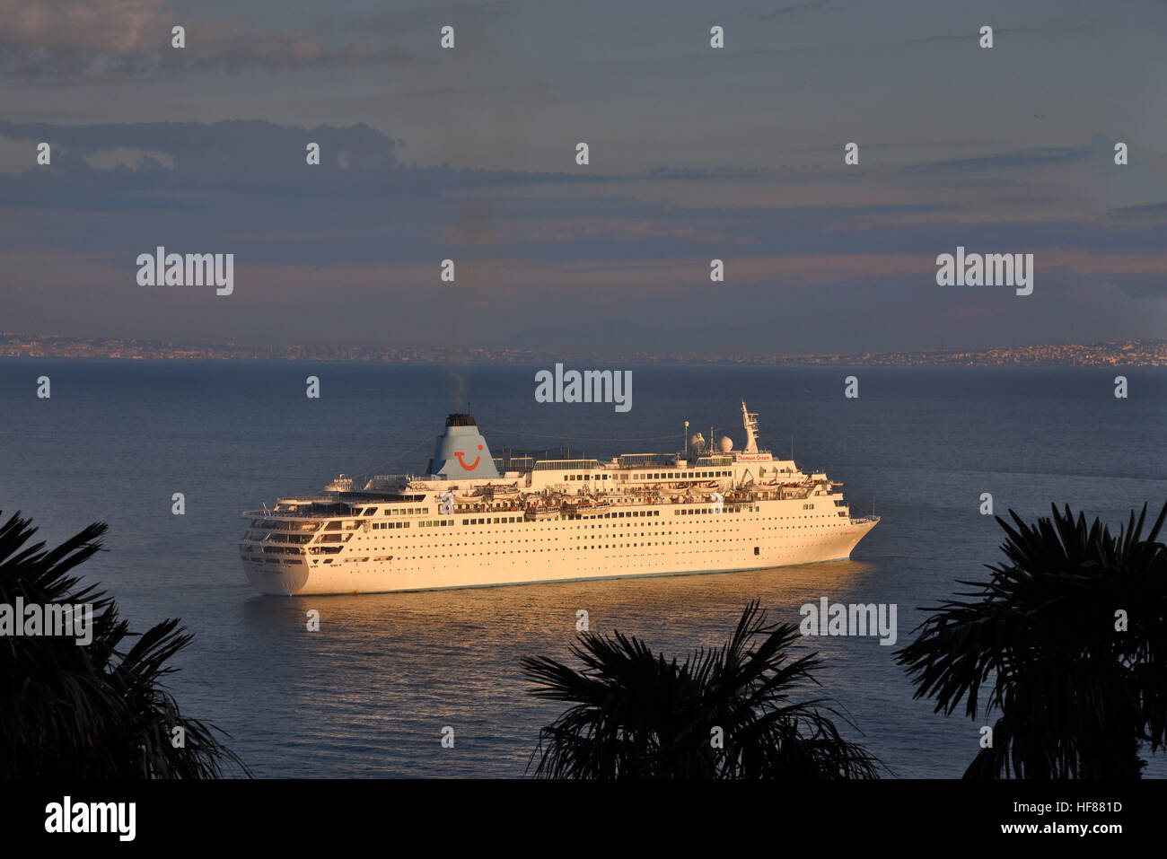 Sorrento cruise ship Italy Stock Photo - Alamy