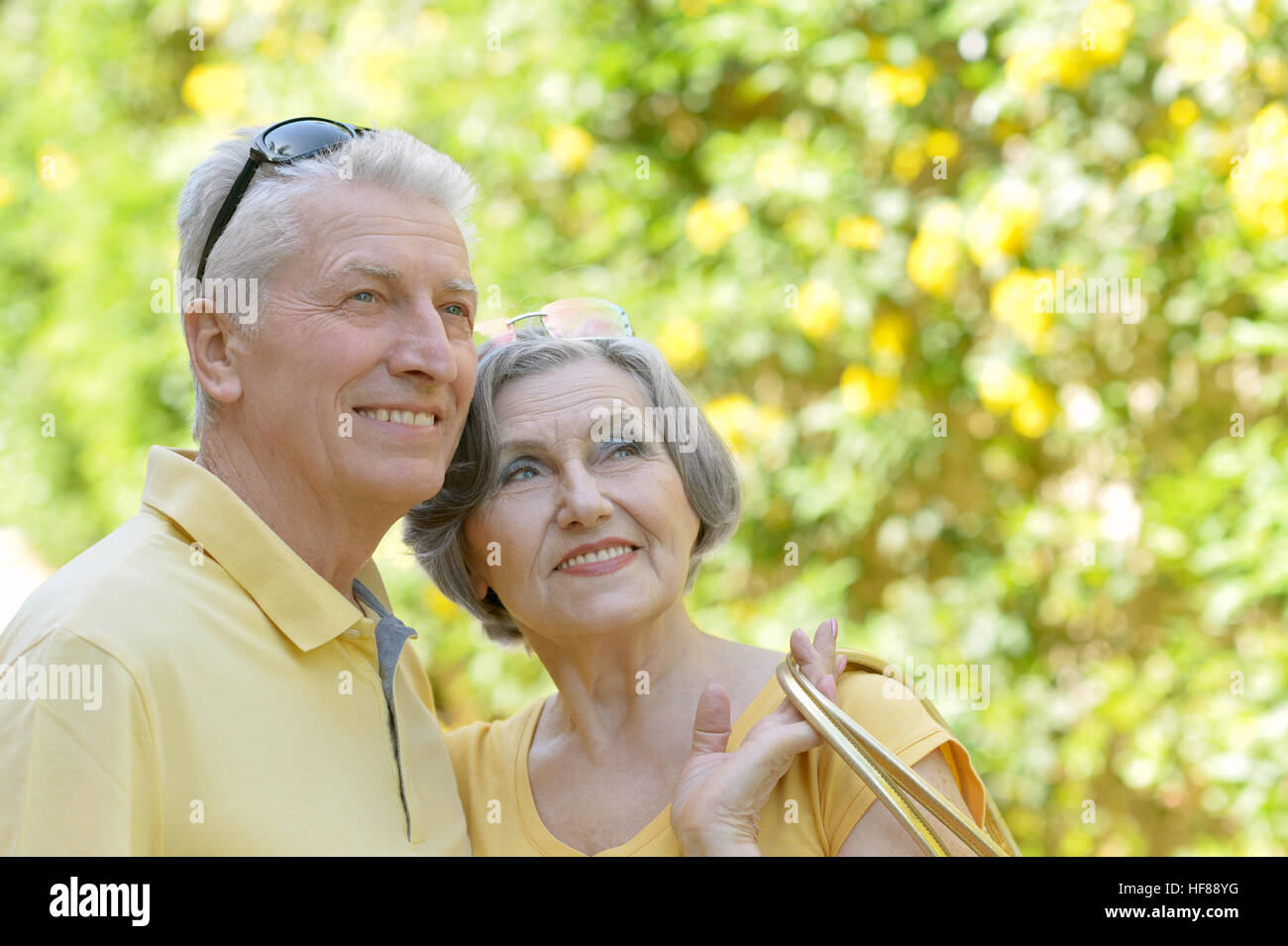 happy mature couple Stock Photo - Alamy