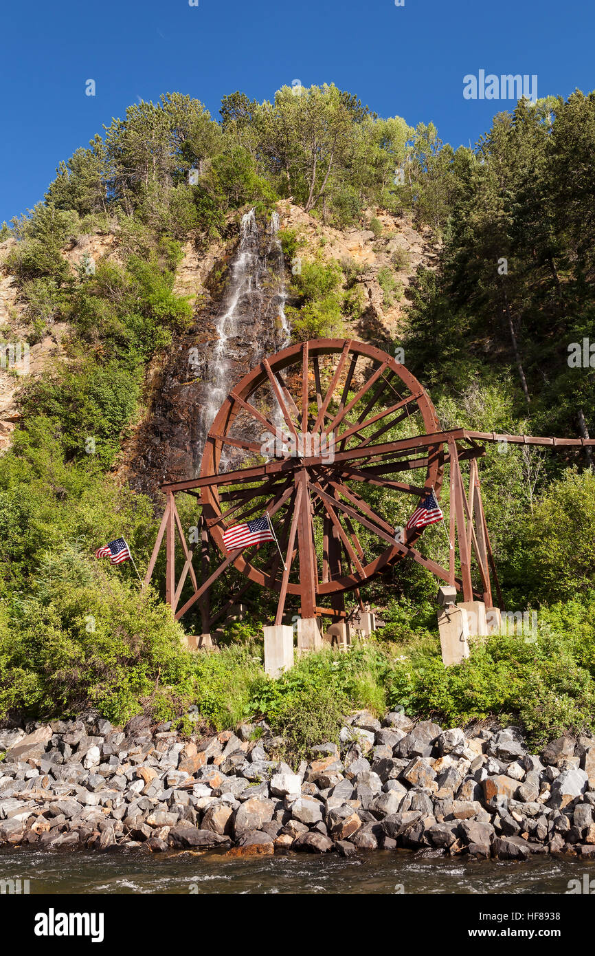 Water wheel falls hi-res stock photography and images - Alamy