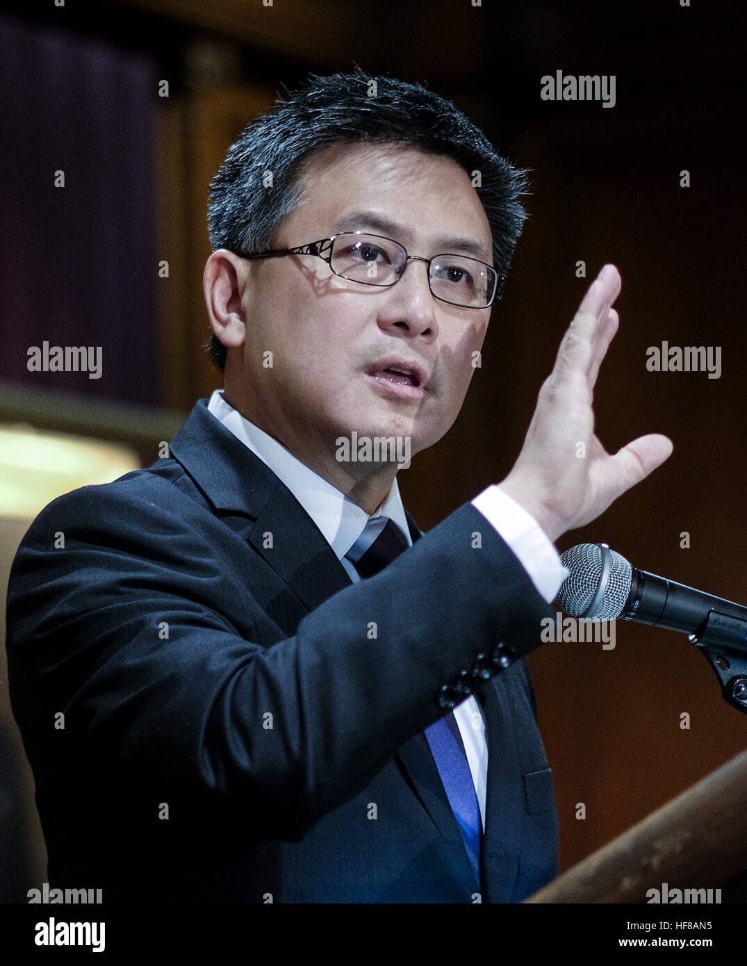 Los Angeles, California, USA. 13th Dec, 2016. California State ...