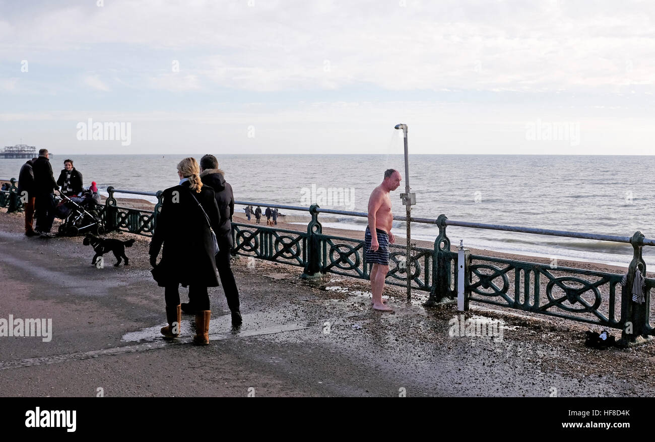 Cold but wearing shorts hi-res stock photography and images - Alamy