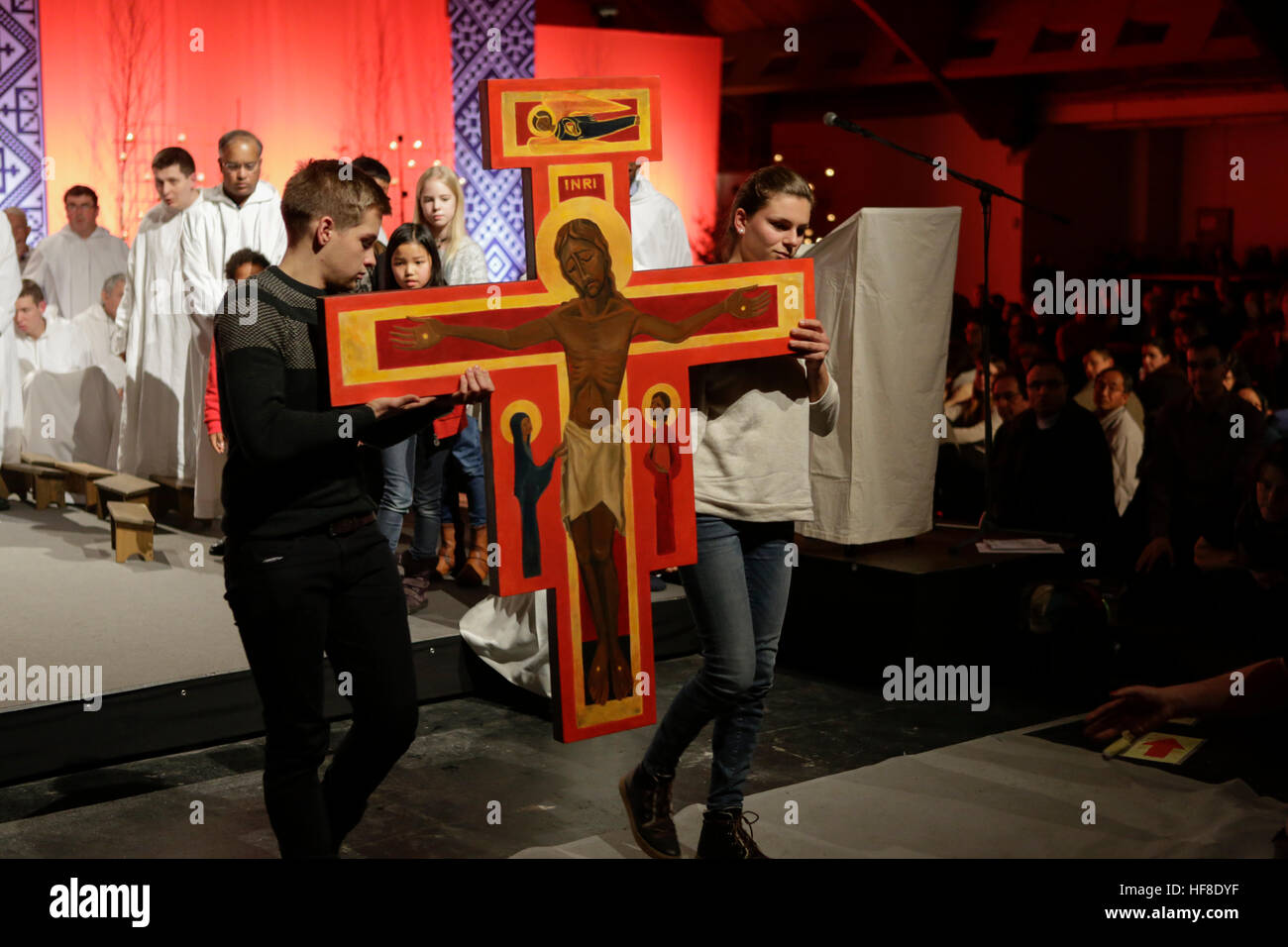 Taize cross hi-res stock photography and images - Alamy