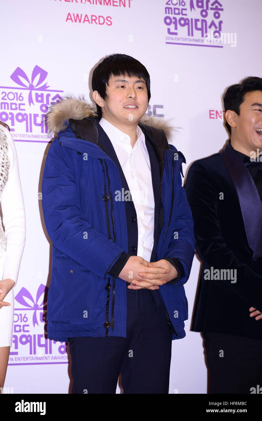 Ju Seok Tae High Resolution Stock Photography and Images - Alamy