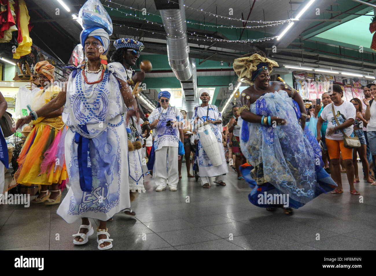 Rio de Janeiro, Brazil. 29th Dec, 2016. Devotees of umbanda and ...
