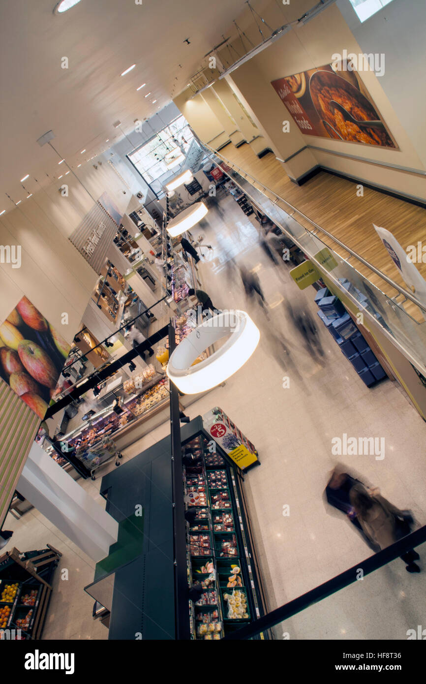 Shopping in Tesco Supermarket Stock Photo - Alamy