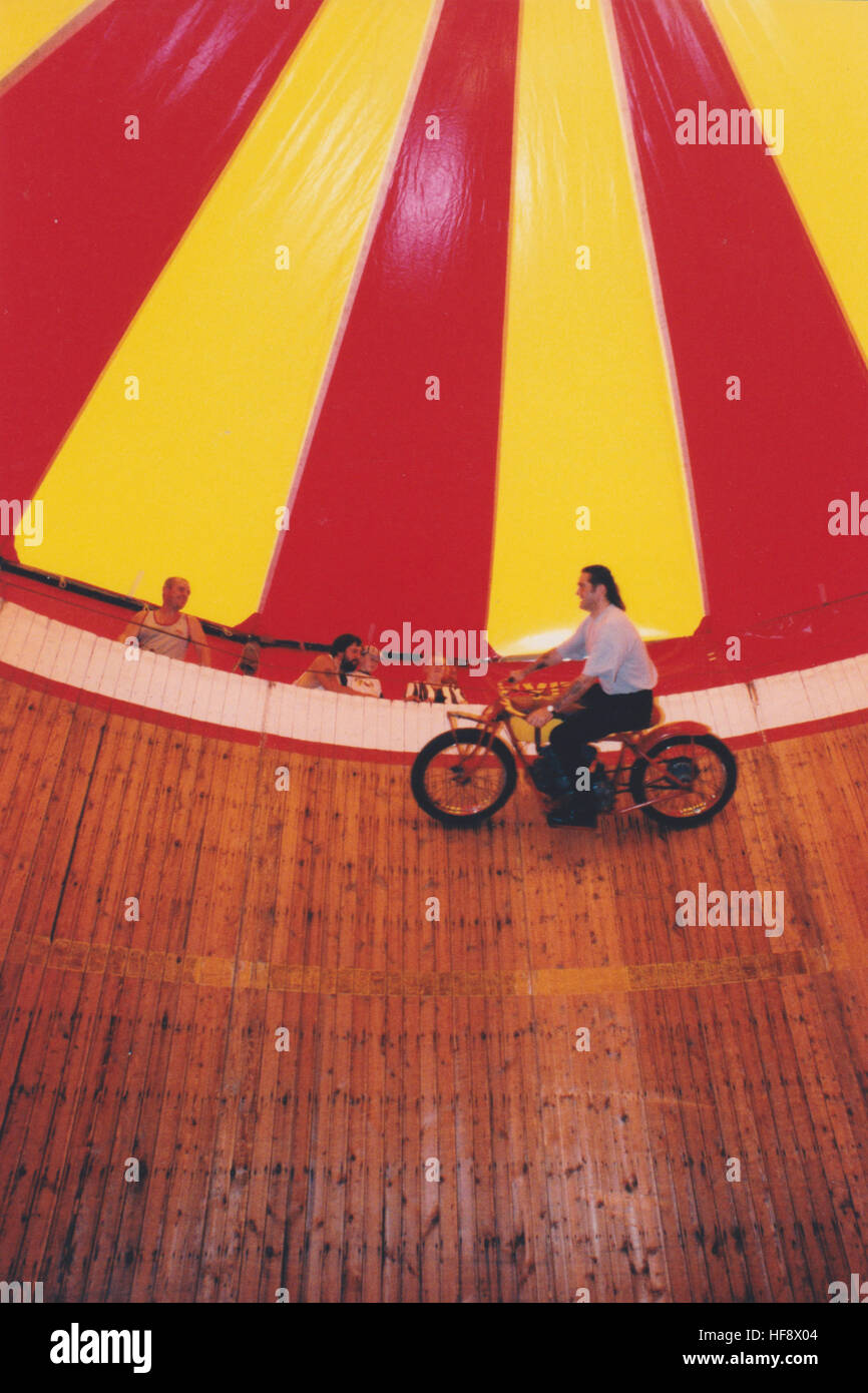 Wall of death motorcyclist hi-res stock photography and images - Alamy