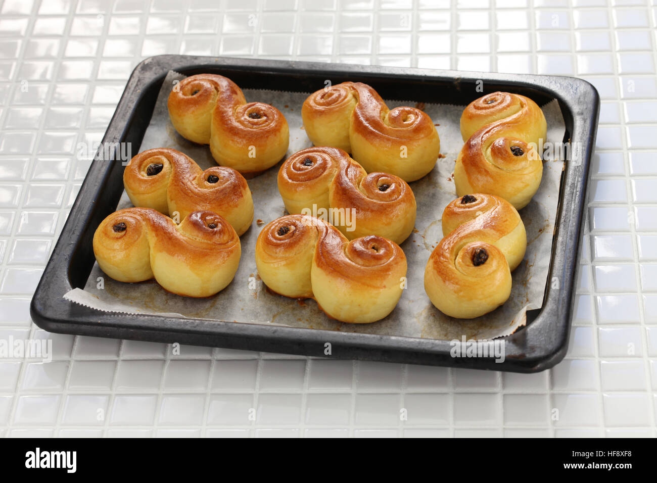 Swedish lussebulle hi-res stock photography and images - Alamy