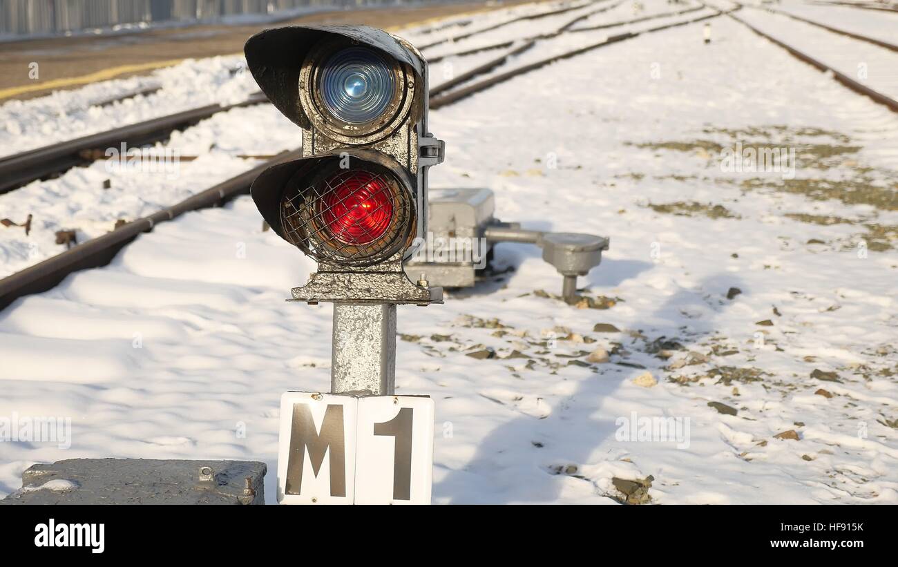 Railway semaphore traffic light hi-res stock photography and images - Alamy