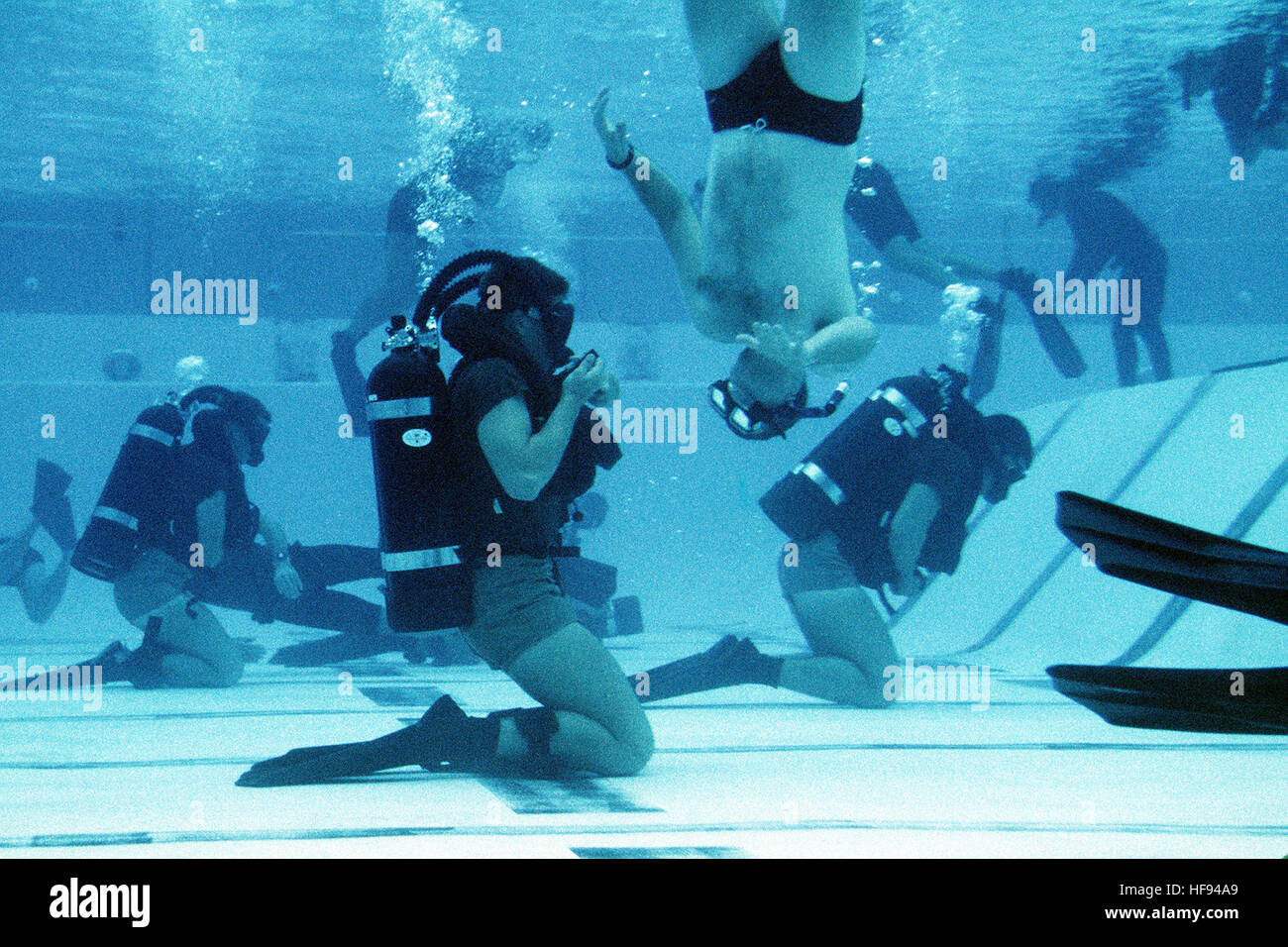 Second phase instructors keep a close eye on Basic Underwater ...
