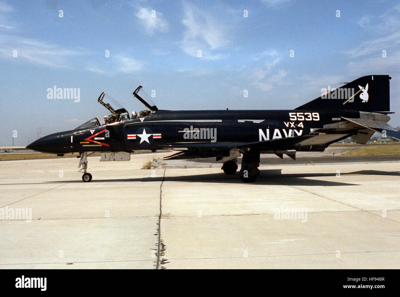 Vx 4 hi-res stock photography and images - Alamy