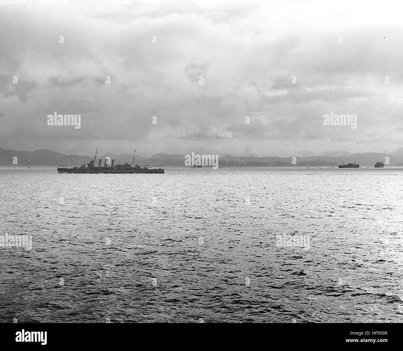 HMS Canberra and HMAS Tulagi, Royal Australian Navy ships, conduct ...