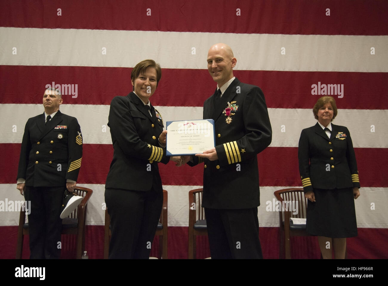 151204-N-SV378-038 NAVY INFORMATION DOMINANCE FORCES, Suffolk, Va. (Dec ...