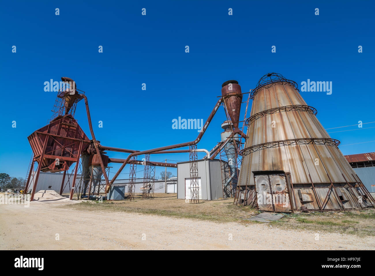 Old factory system hi-res stock photography and images - Alamy