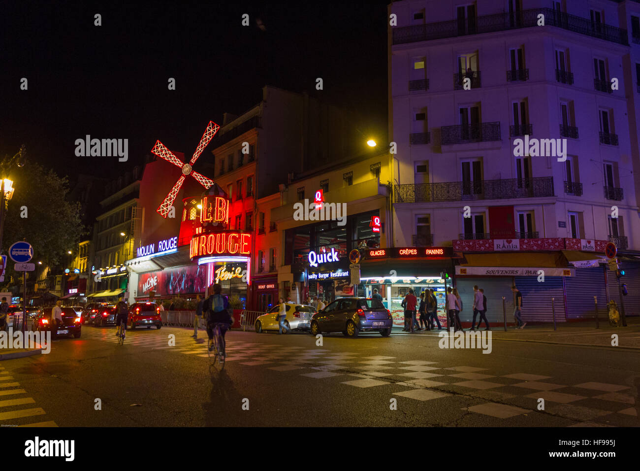Moulin rouge night club hi-res stock photography and images - Alamy