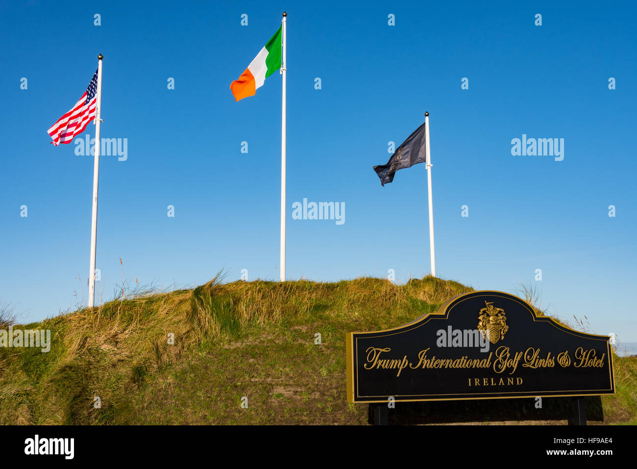 Doonbeg ireland hi-res stock photography and images - Alamy
