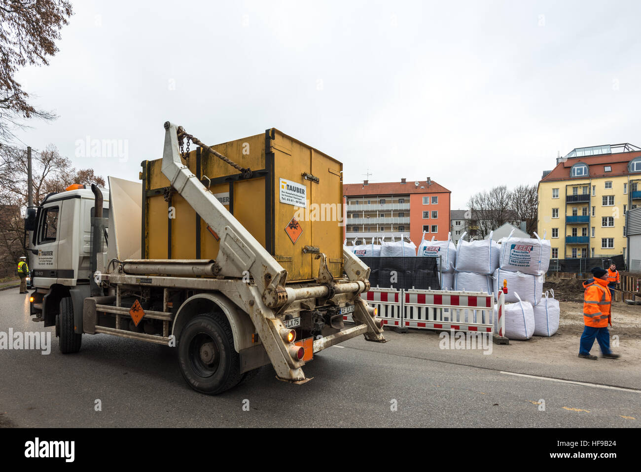 Ww2 bomb disposal hi-res stock photography and images - Alamy