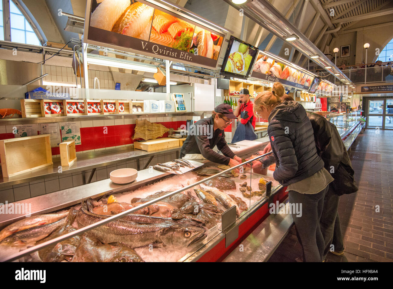 Feskekorka fish market in gothenburg sweden hi-res stock photography ...