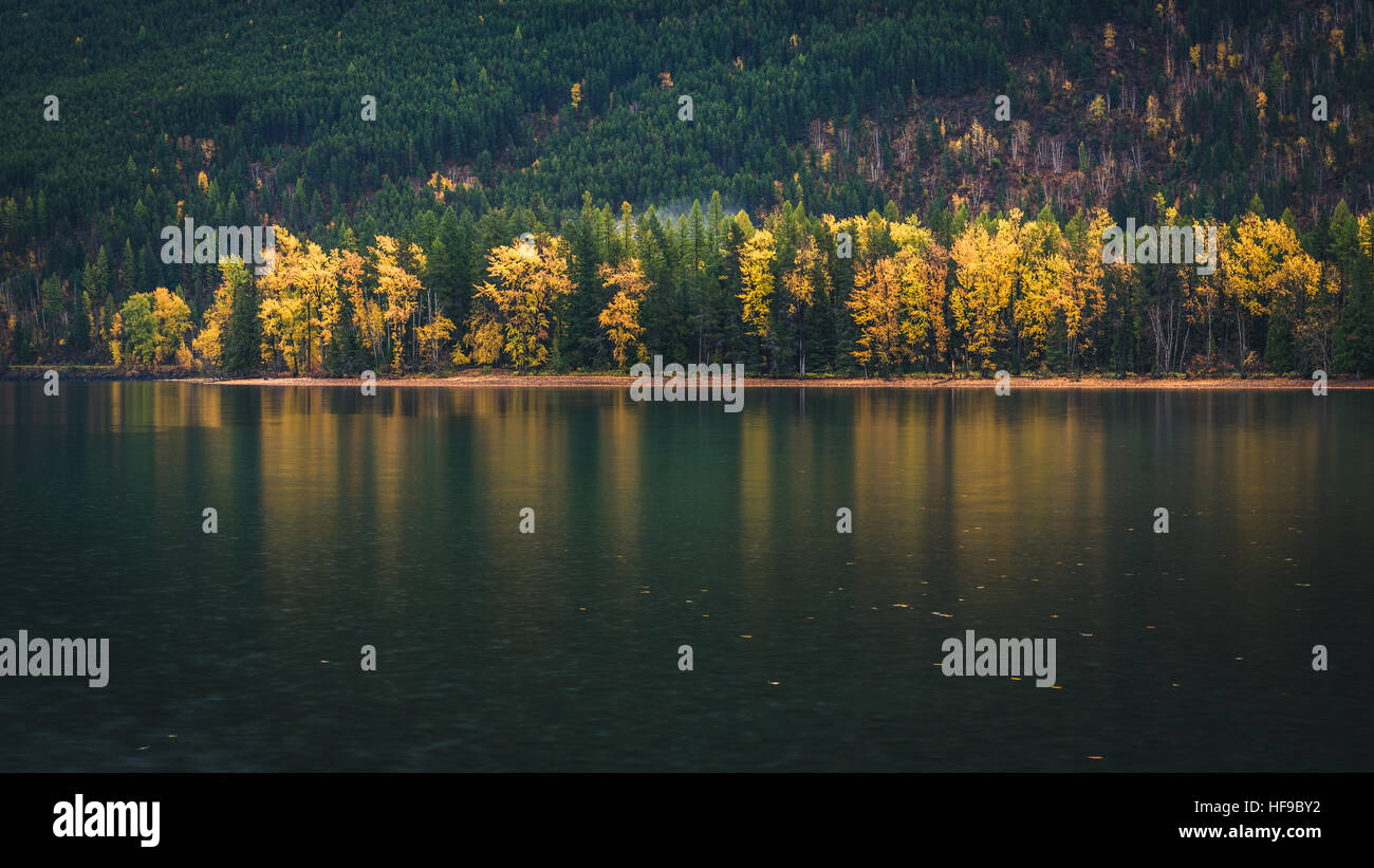 Edge autumn hi-res stock photography and images - Alamy