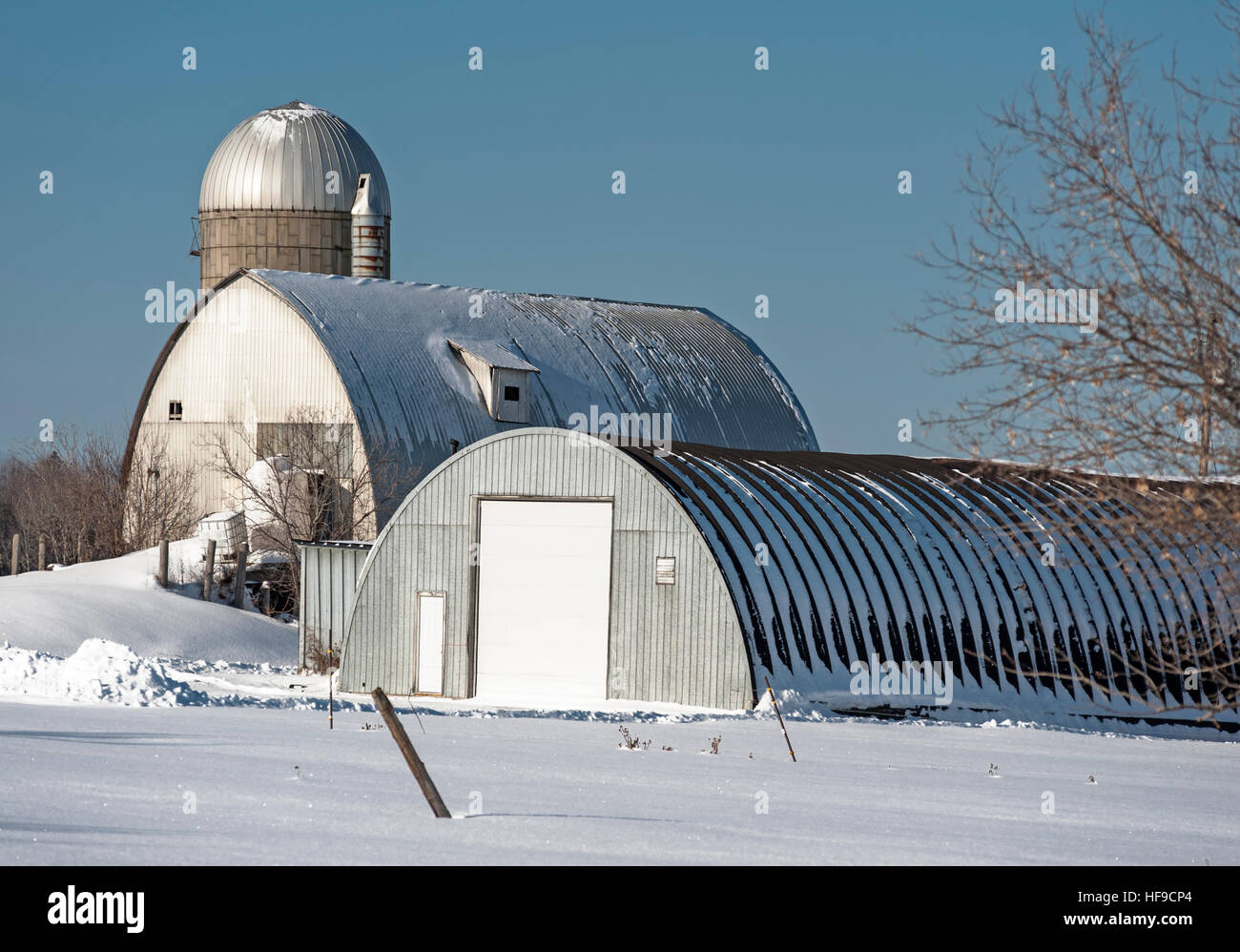 Barn Silo On Farm In High Resolution Stock Photography and Images - Alamy