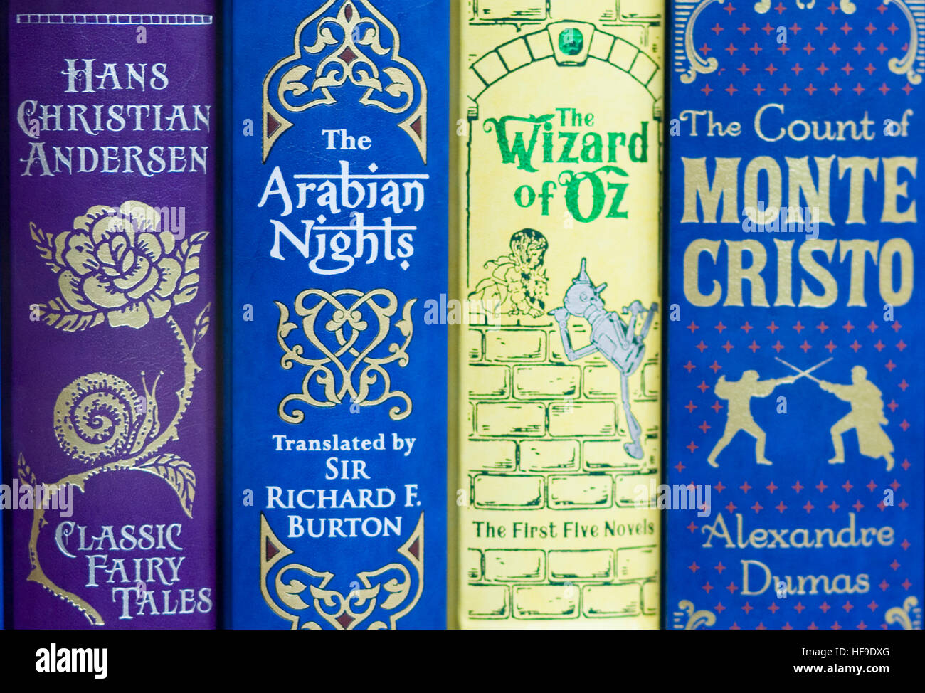 Classic books hi-res stock photography and images - Alamy