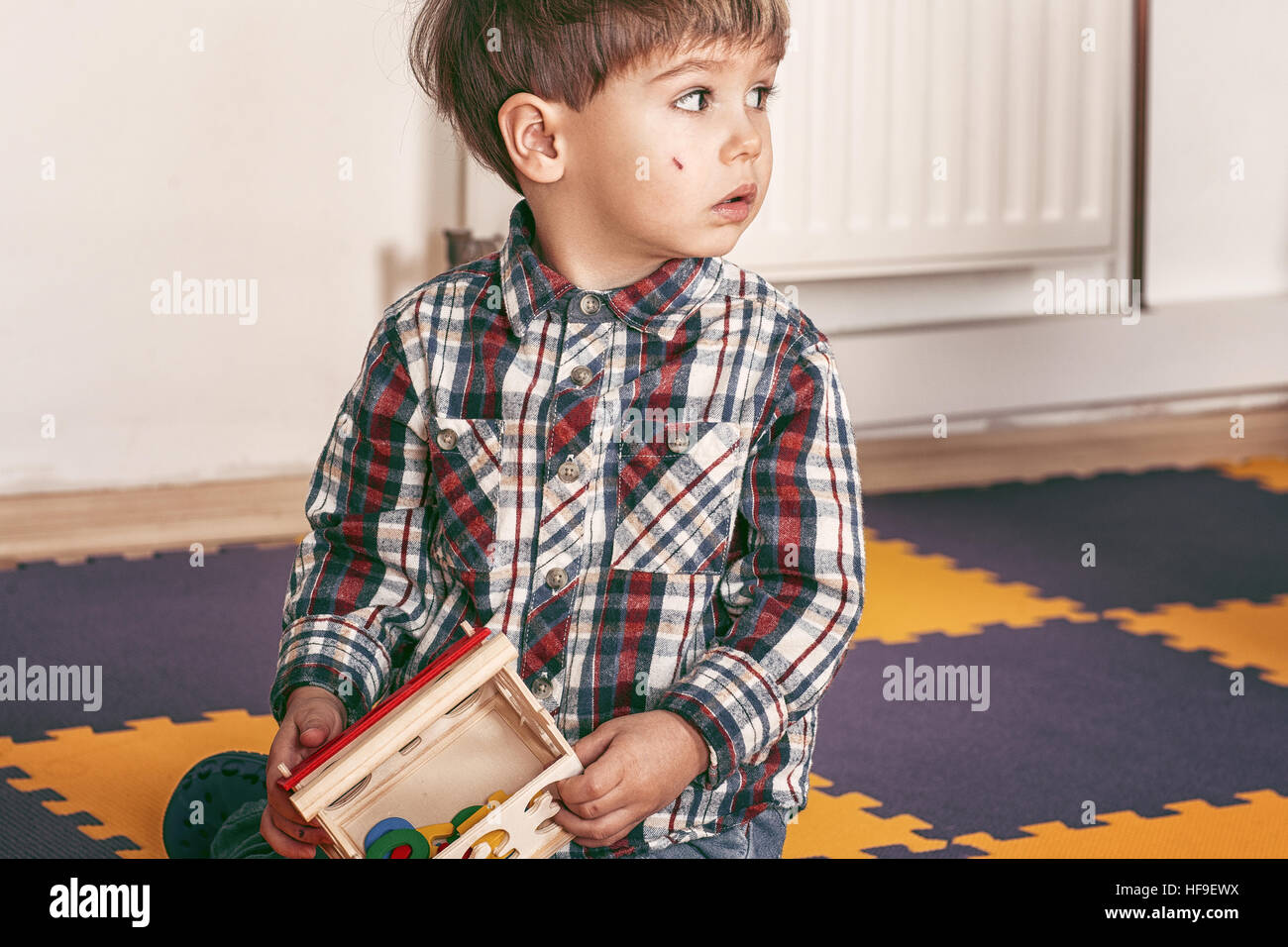 Kidnapping hi-res stock photography and images - Alamy