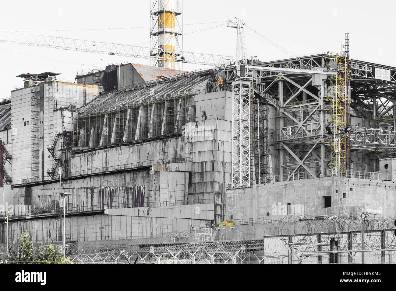 Old sarcophagus of Chernobyl Stock Photo: 129905445 - Alamy