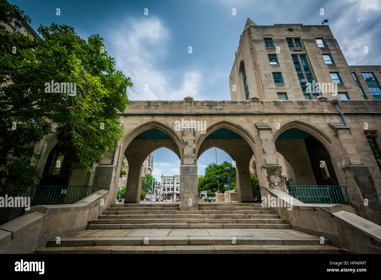 Arches and buildings at Marsh Plaza, at Boston University, in Boston ...