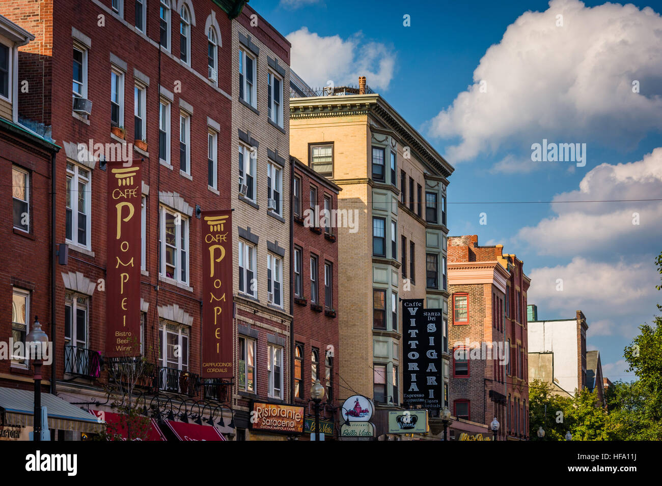 Hanover street in north end hi-res stock photography and images - Alamy