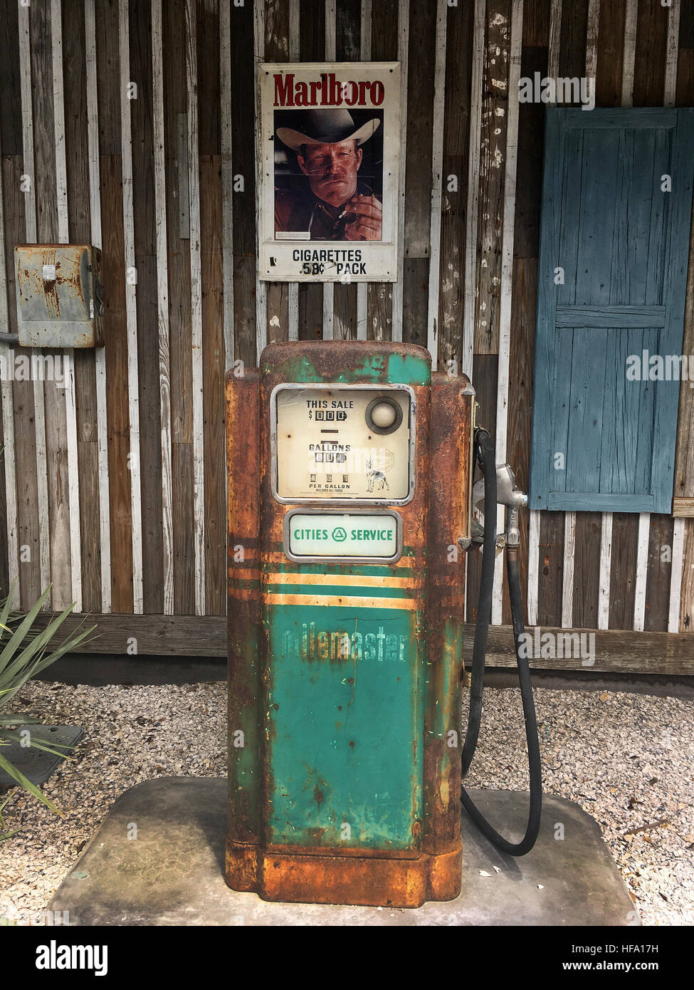 Gas largo hi-res stock photography and images - Alamy