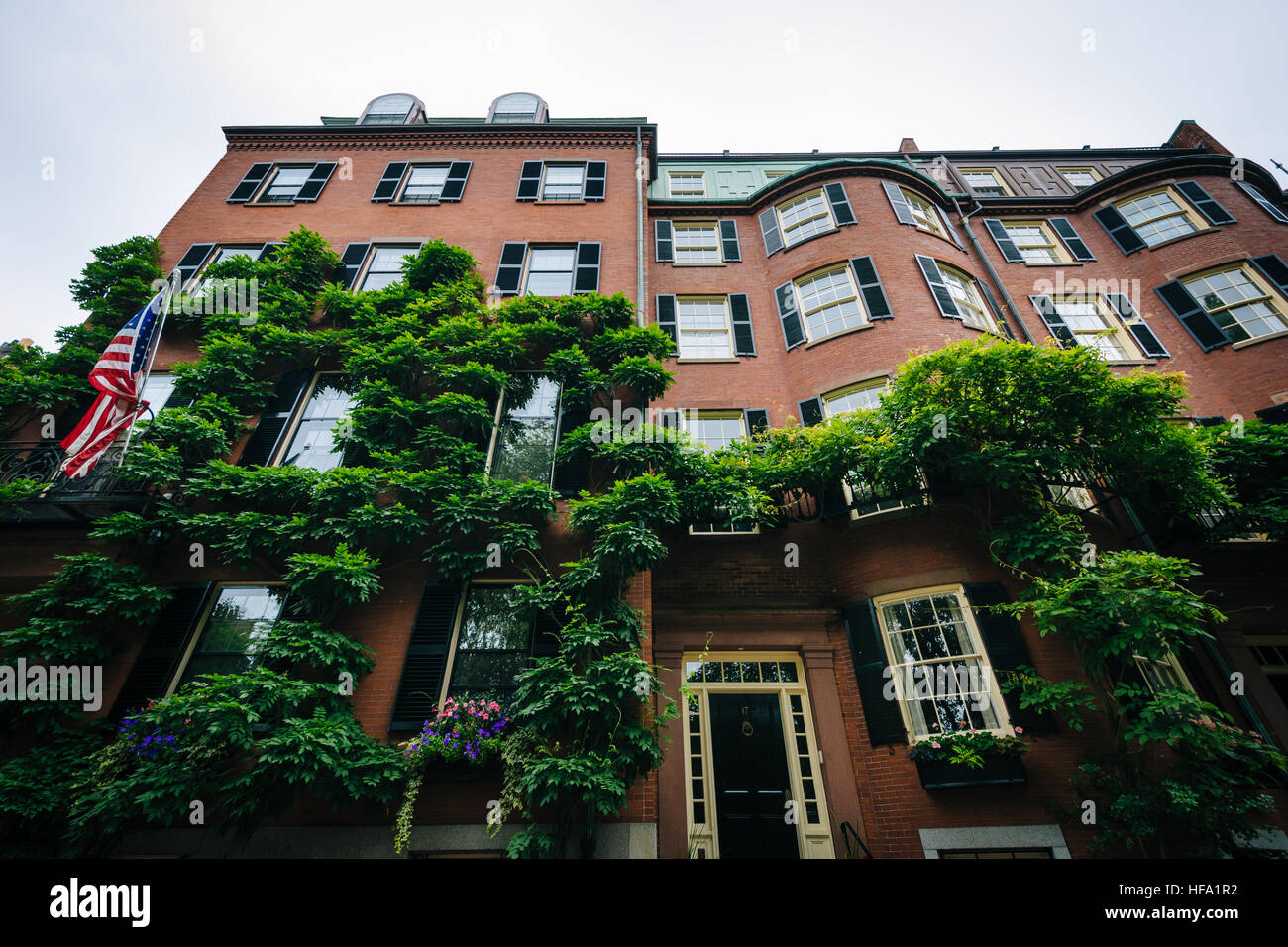 Brick buildings hi-res stock photography and images - Alamy