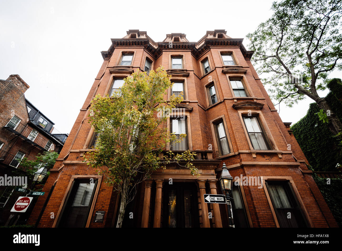 Historic brick buildings in Beacon Hill, Boston, Massachusetts Stock ...
