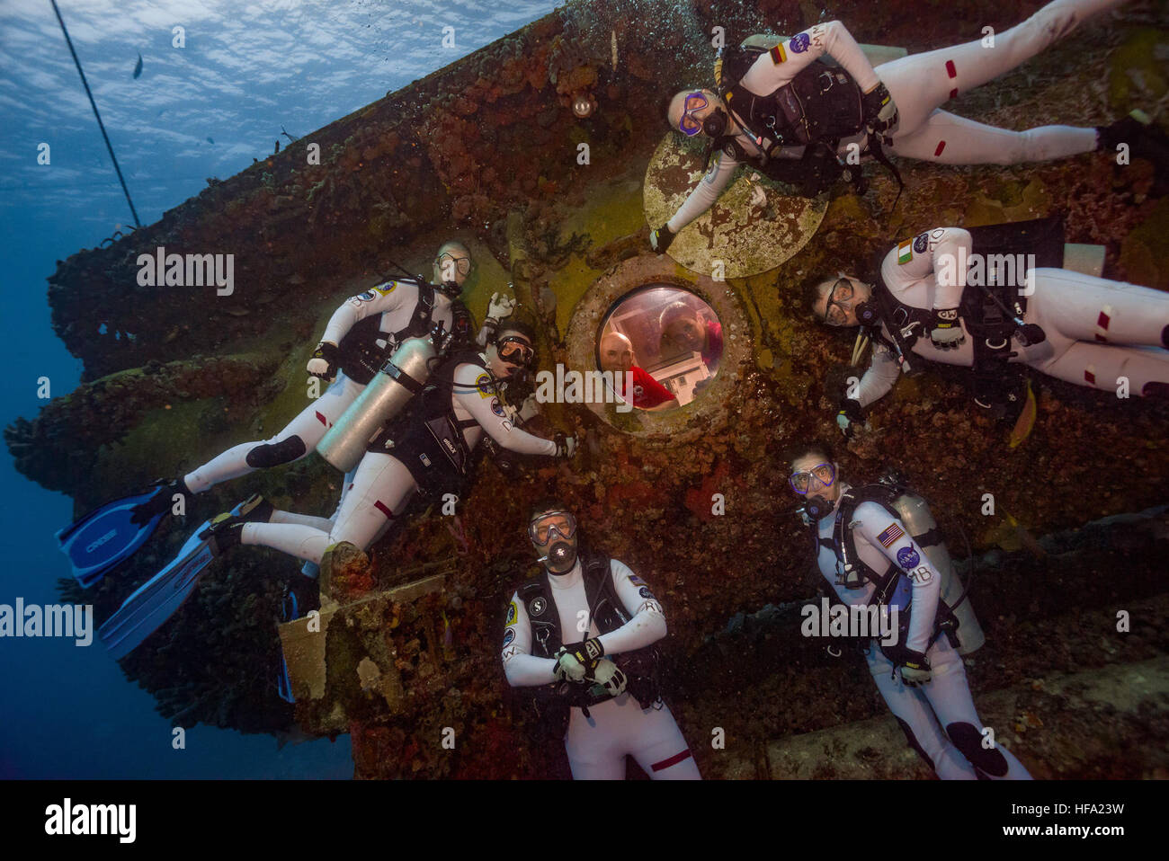 NASA’s NEEMO 21 mission begins as aquanauts splash down for undersea ...