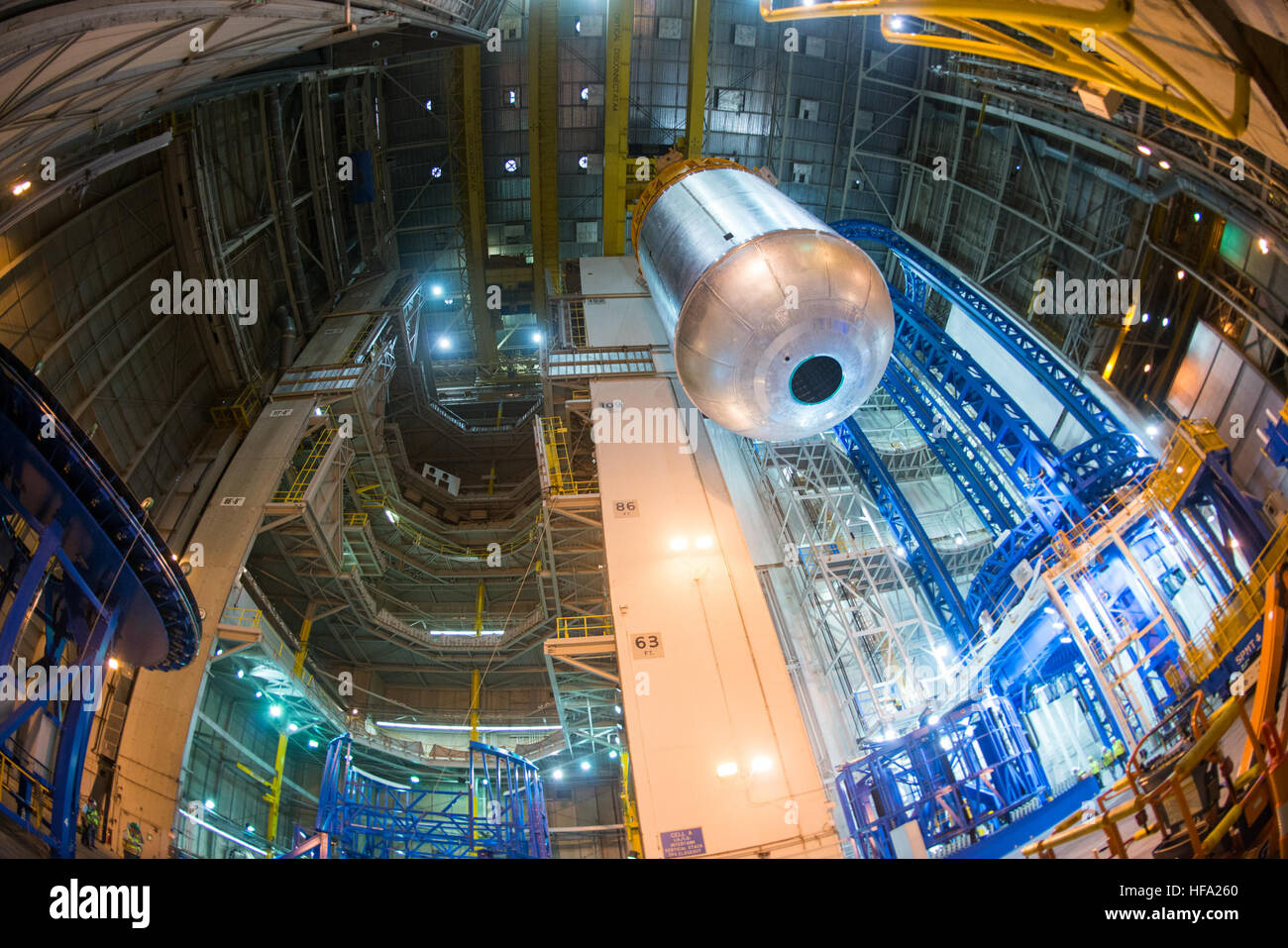 The liquid oxygen tank for NASA's Space Launch System (SLS) is ...