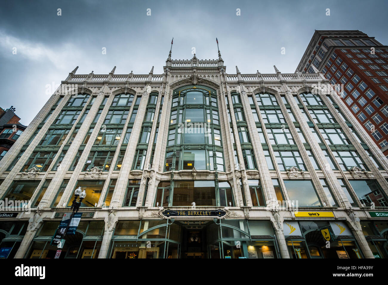 Berkeley Building High Resolution Stock Photography and Images - Alamy