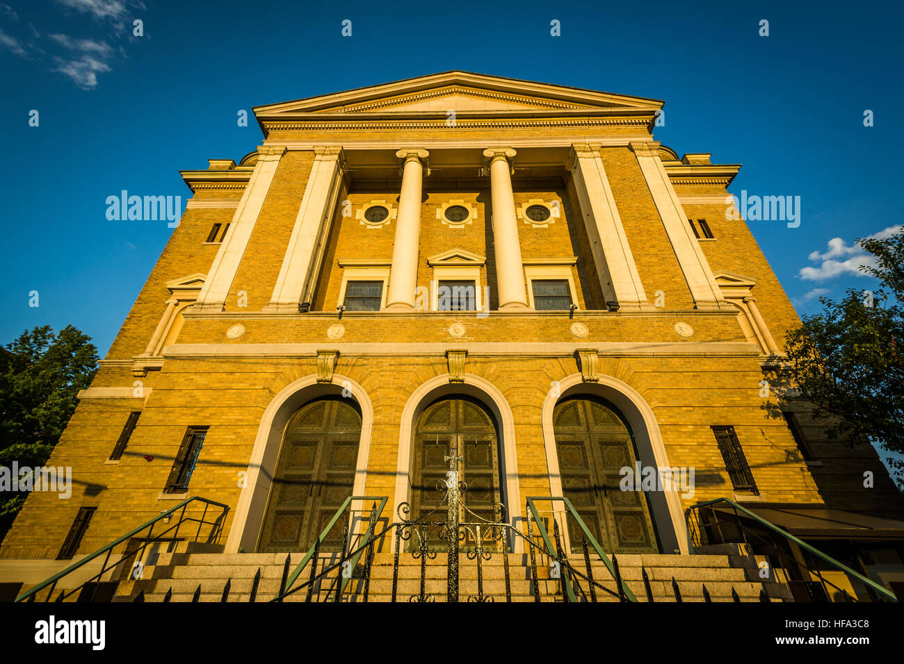 The Greek Orthodox Cathedral near Northeastern University, in Boston ...