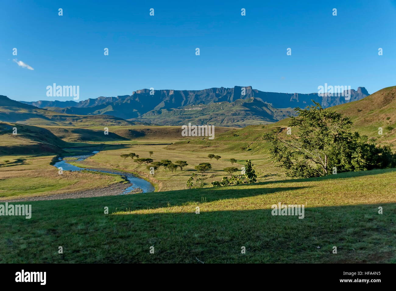 Drakensberg amphitheatre hi-res stock photography and images - Alamy