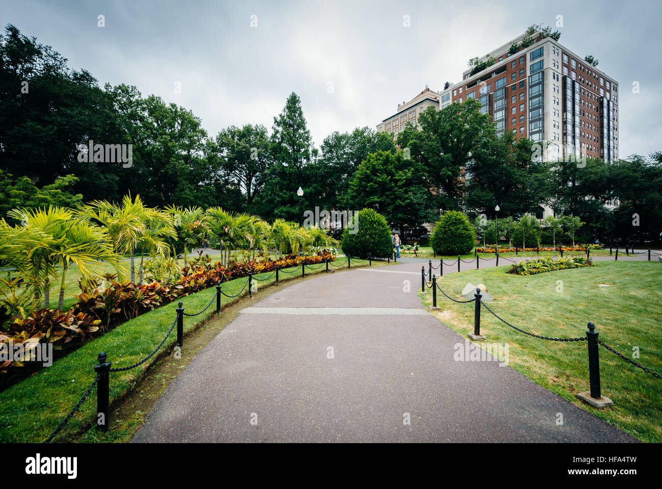 Walkway and gardens at the Public Garden in Boston, Massachusetts Stock ...