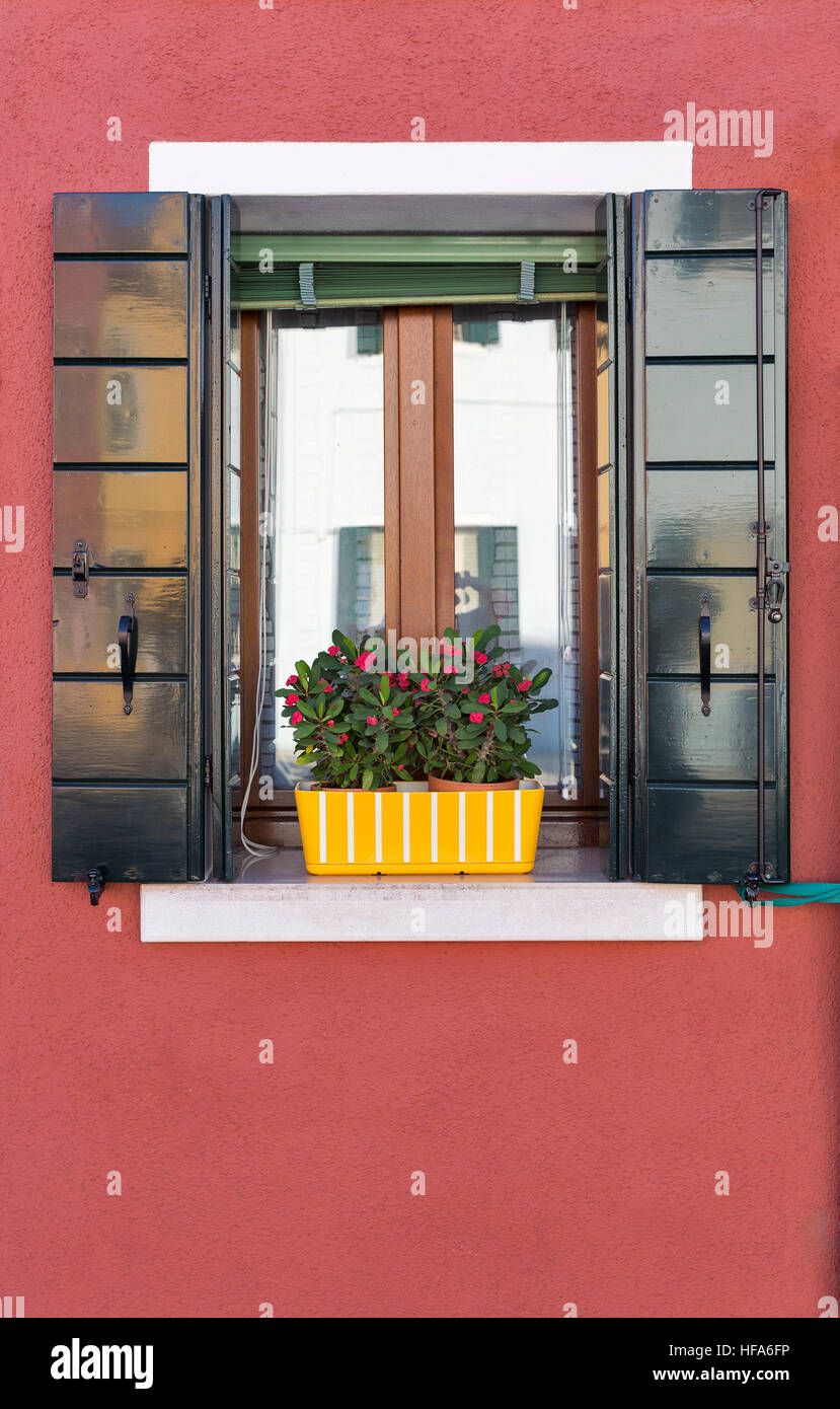 Mediterranean window shutters hi-res stock photography and images - Alamy